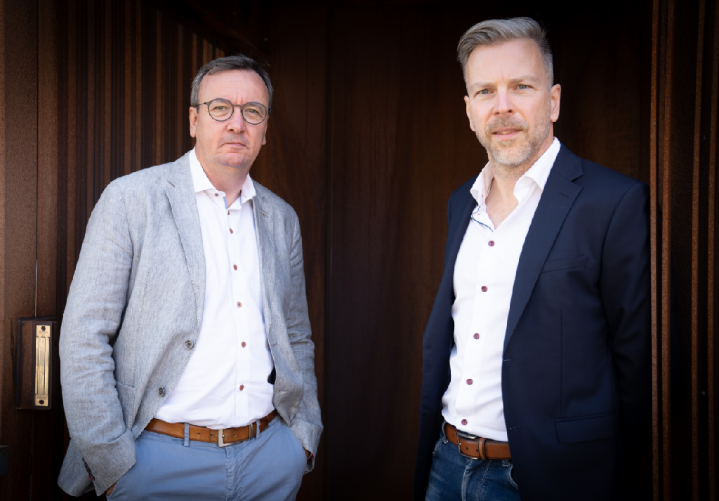 InviteDesk raises 500K euros – Incubees